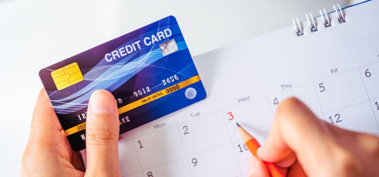 15 Credit Card Tips & Tricks from Experts