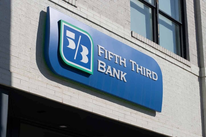 Credit Card Competition Heats Up as Fifth Third Goes Coast to Coast ...
