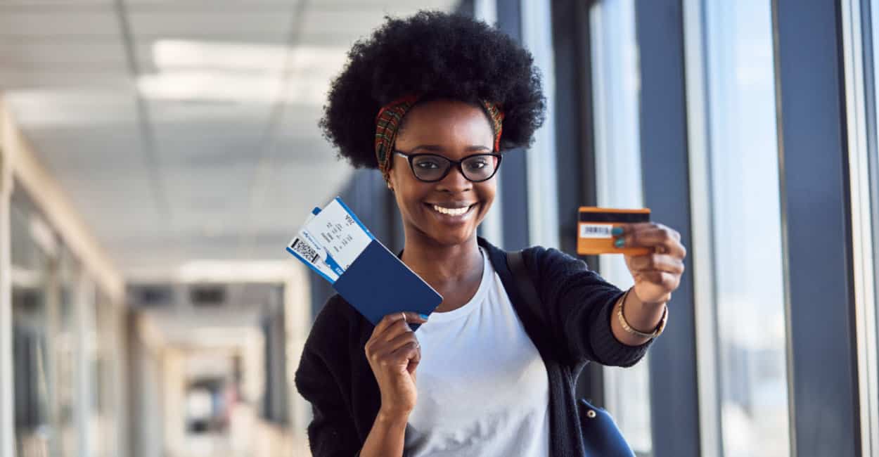 15 Best Travel Credit Cards With Bonus Miles (Oct. 2025)